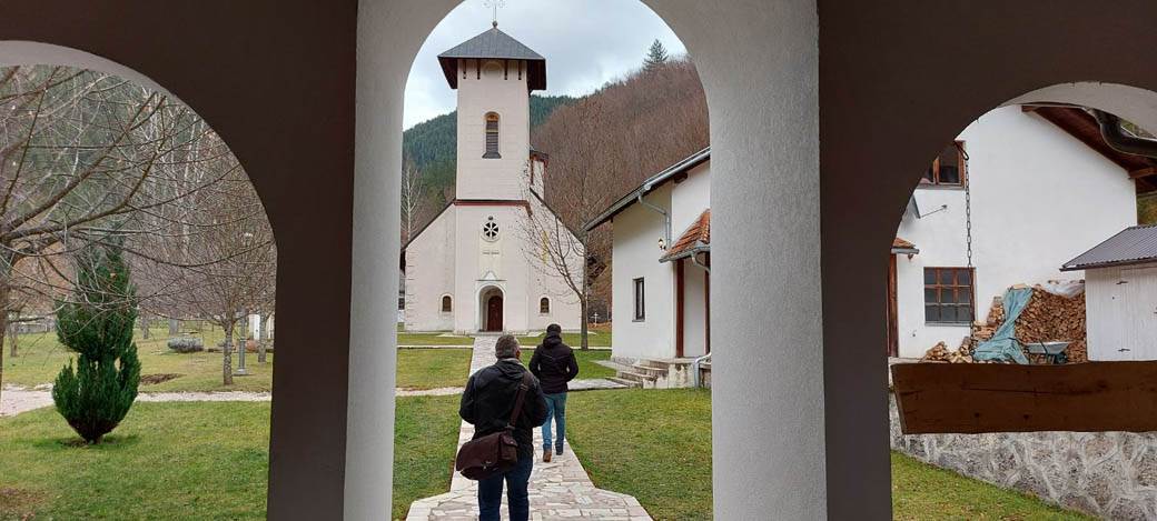 manastir glogovac ubistvo monah otac stefan sipovo istorija manastira ...