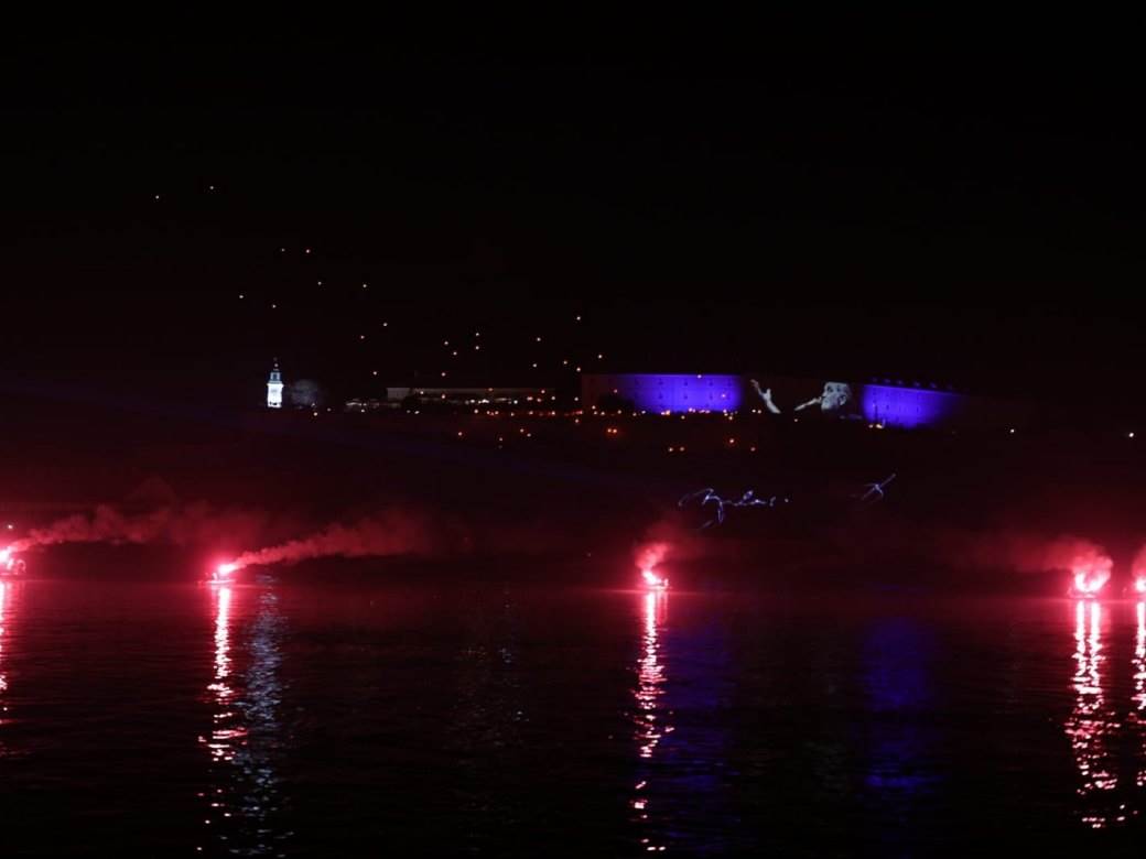 djordje balasevic novi sad ispracaj baklje video | Mondo