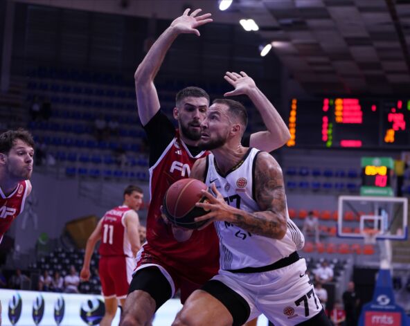 Haos na utakmici Partizan FMP u KLS | Mondo